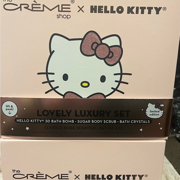 Hello Kitty | Bath & Body | Hello Kitty Pink Luxury Bath Set | Poshmark